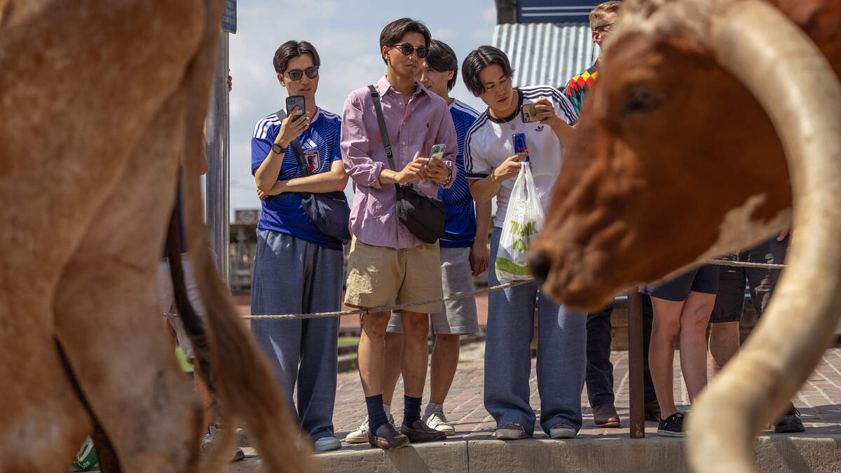 World Cup tourists say the Stockyards are ‘like a movie’ | Fort Worth ...