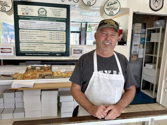 Kenner’s Kolache Bakery in Arlington lures Czech soccer fans | Fort ...