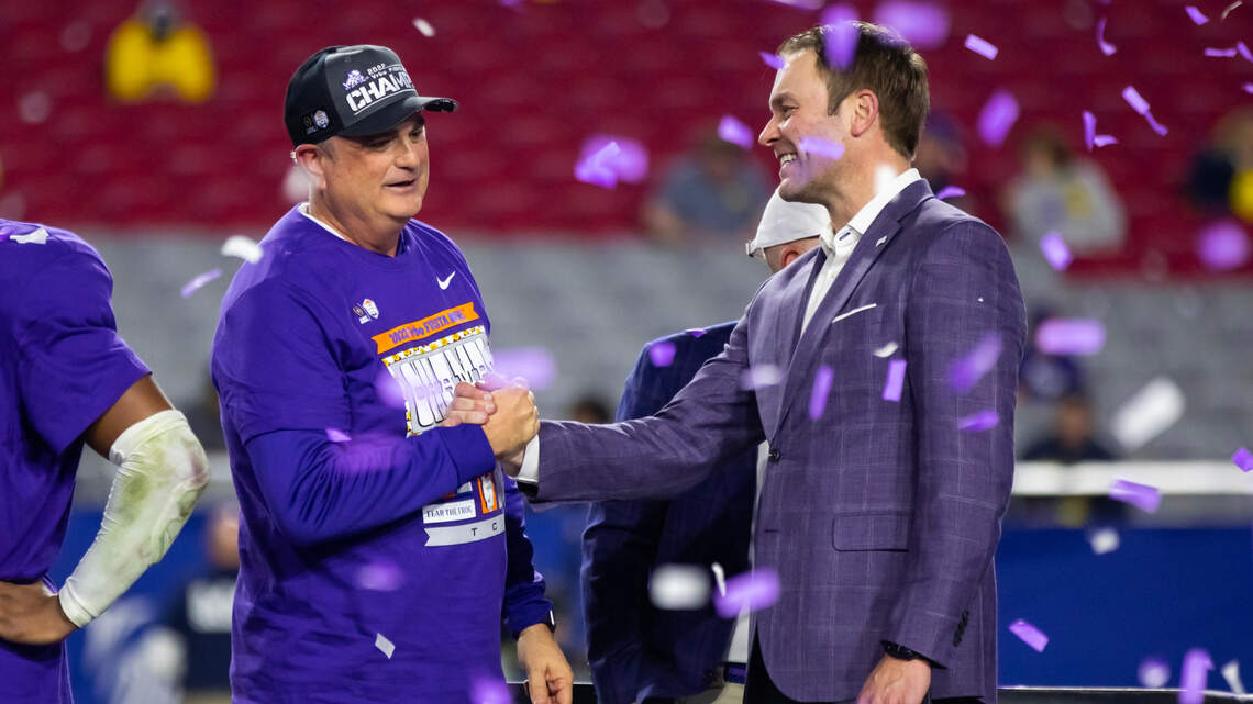 TCU’s AD takes name out of running for AD job at USC | Fort Worth Star ...