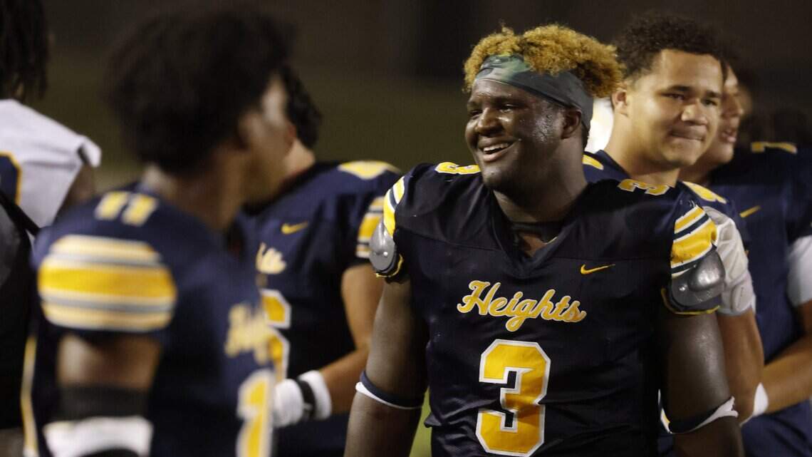 Arlington Heights, Eastern Hills football lift Fort Worth ISD | Fort ...