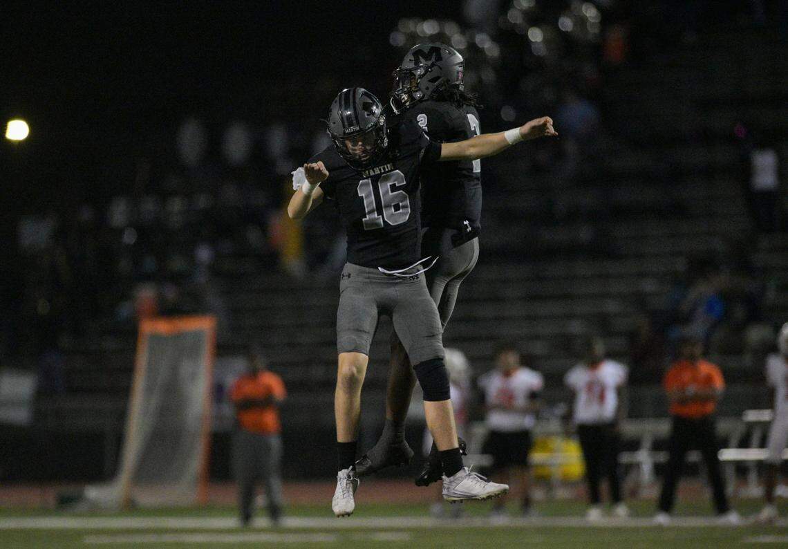 Arlington Martin football fights to reclaim its legacy | Fort Worth ...