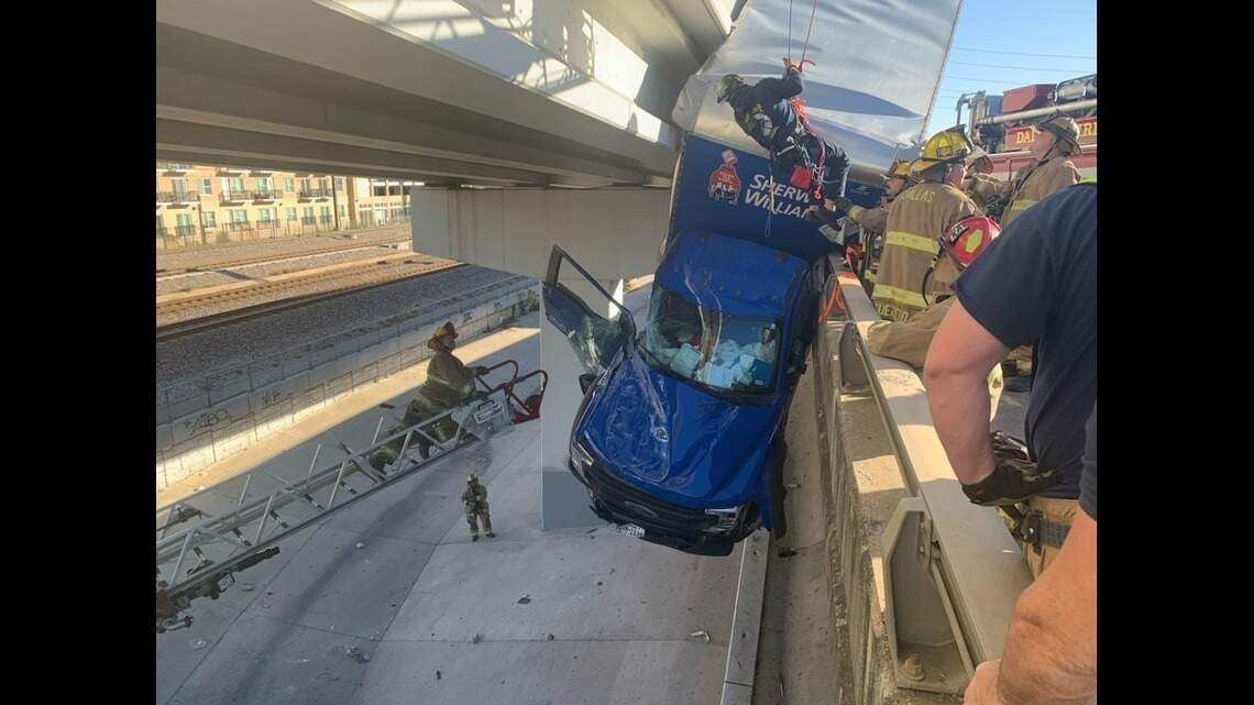 Driver rescued from truck hanging off Dallas area I-35 bridge | Fort ...