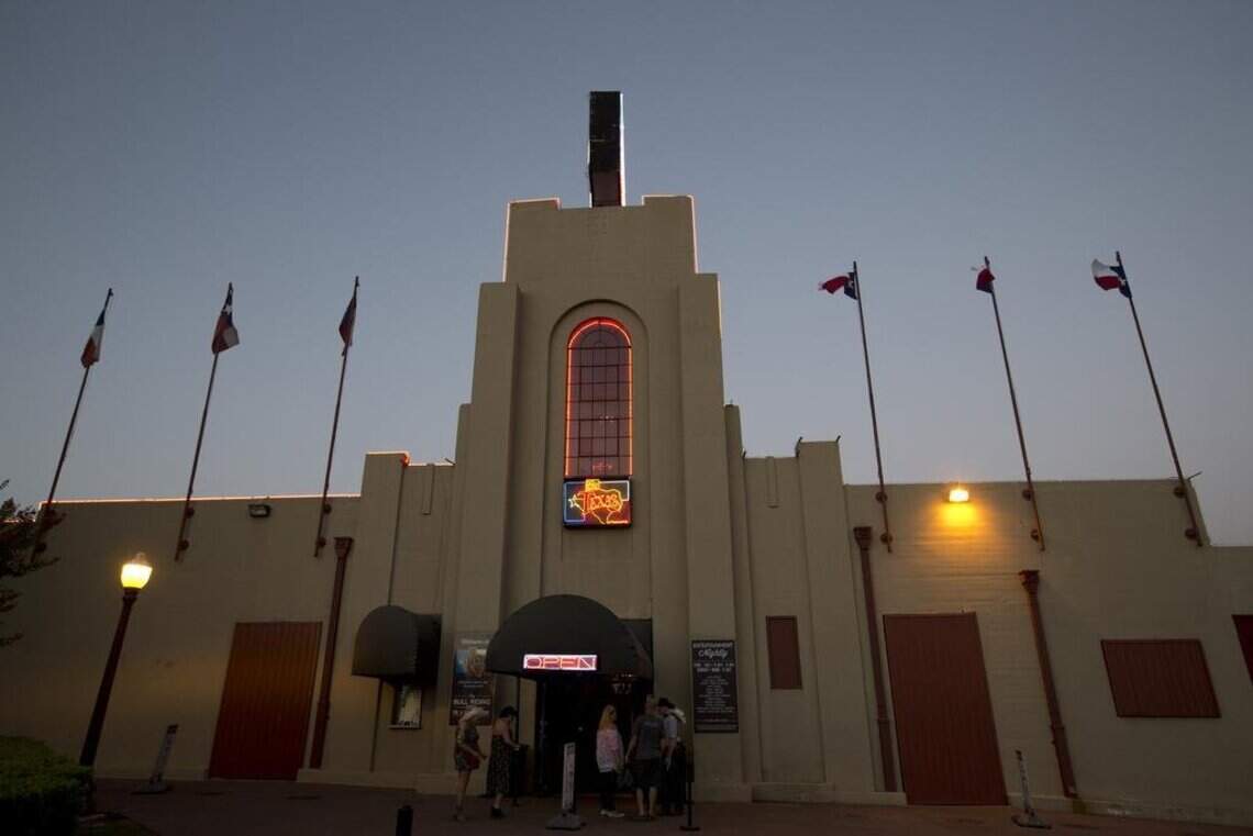 Oliver Anthony at Billy Bob’s Texas concert review, setlist | Fort ...