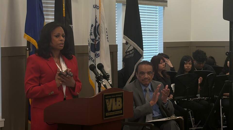 Fort Worth ceremony celebrates Tuskegee Airmen legacy | Fort Worth Star ...