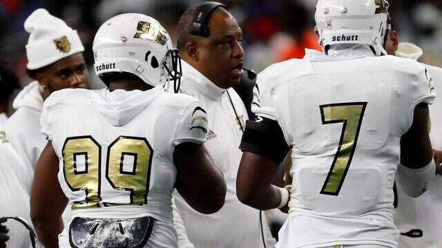 South Oak Cliff thumped Lucas Lovejoy in a quarterfinal game | Fort ...