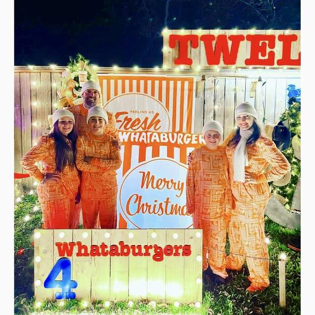ABC’s ‘Christmas Light Fight’: 2 Texas families win $50K each | Fort ...