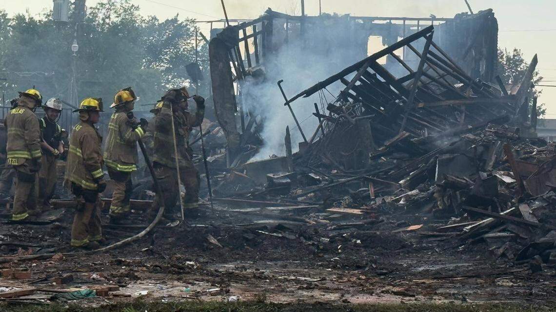 Family, friends honor victims of Dallas apartment explosion | Fort ...
