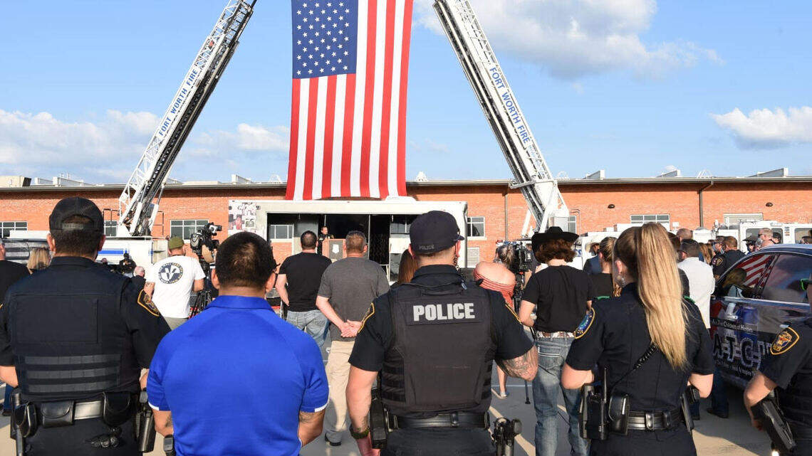 Fallen Fort Worth police officer Garrett Hull honored at vigil | Fort ...