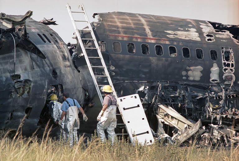 Newly published photos of 1988 crash of Delta 1141 at DFW | Fort Worth ...