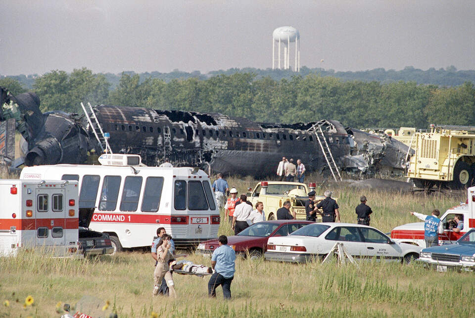 Newly published photos of 1988 crash of Delta 1141 at DFW | Fort Worth ...