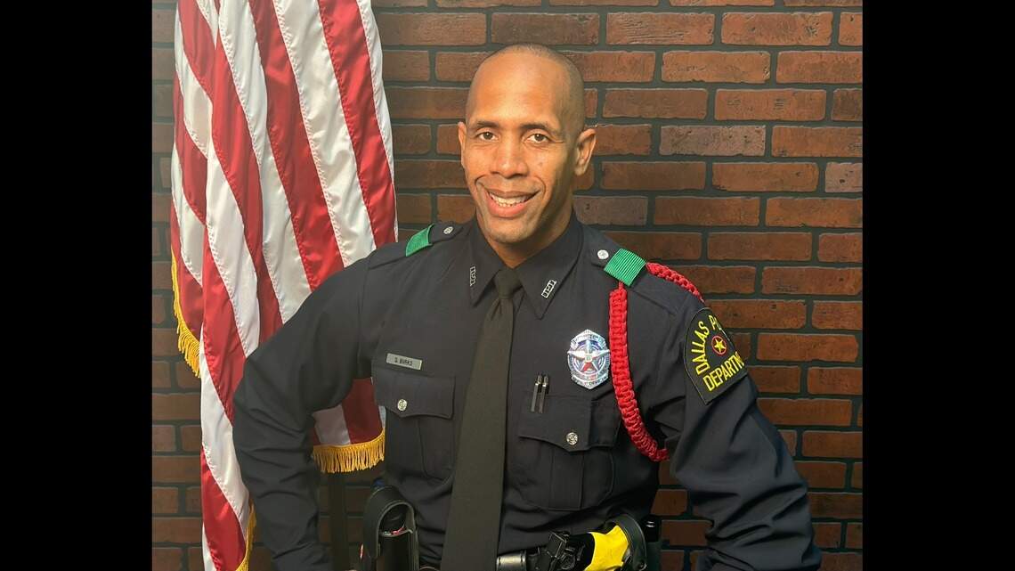 Dallas police officer dead, 2 wounded in Oak Cliff shooting | Fort ...