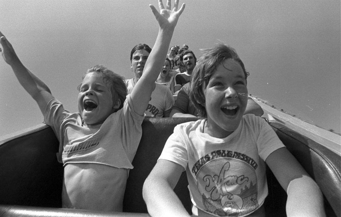 Six Flags Over Texas: Historic photos over the last 52 years | Fort ...